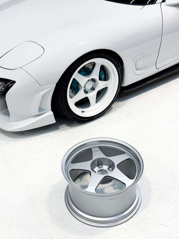 REGAMASTER EVO II 18X10 ET35 SILVER - Sub 60 Racing | Your JDM specialist